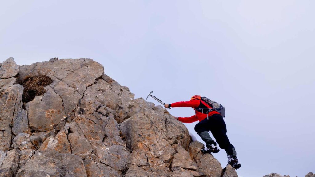 15 Dangerous Tourist Activities That Can Kill You - Inspired by Insiders